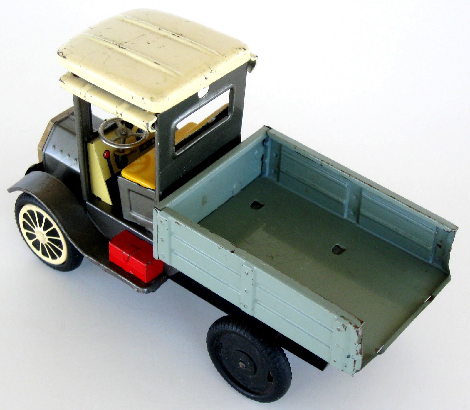 Toys and Stuff: Modern Toys Antique Pick-Up Truck