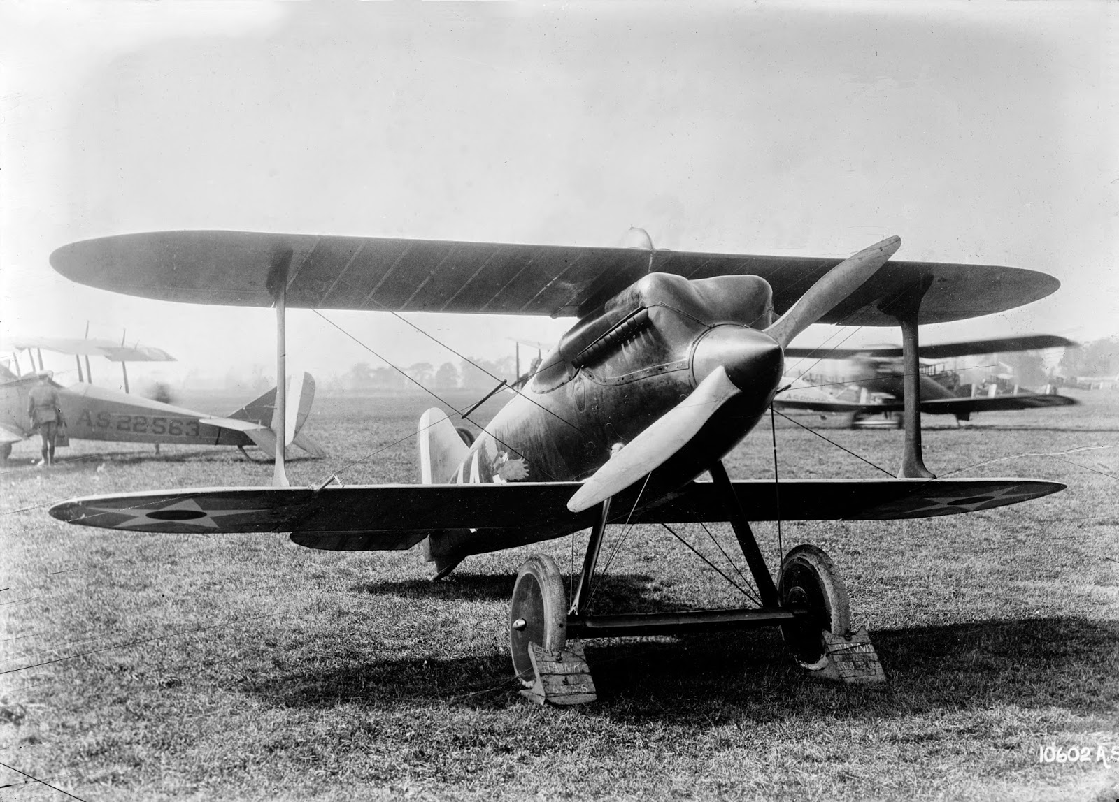 Airplanes in the skies + FAF history: Verville-Sperry R-3