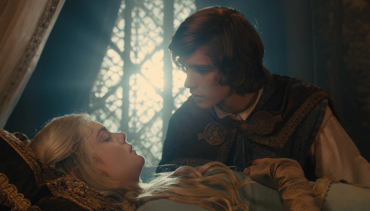 Delicious Reads: The Giver {Book to Movie}