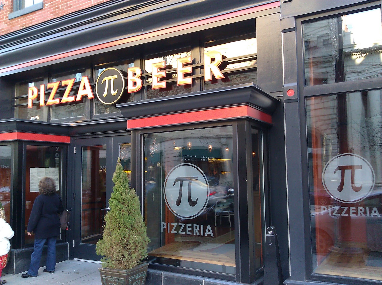 THE 202: International Dining in DC: District of Pi Pizza