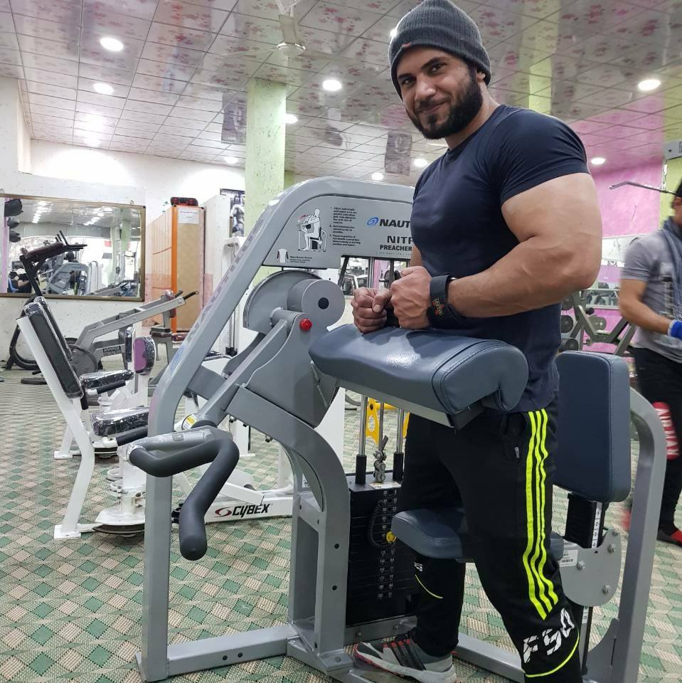world bodybuilders pictures: iraqi smart bodybuilder hussaim kamil al ...