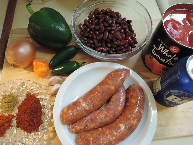 The Briny Lemon: Two-Bean Chili with Spicy Chicken Sausage