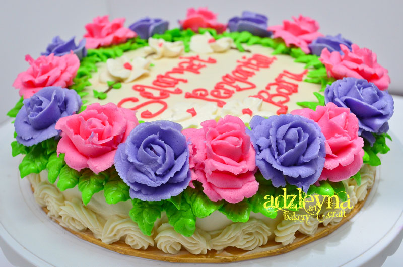 Adzleyna Bakery and Craft (ABC): Selamat Pengantin Baru: Kek Bunga Ros