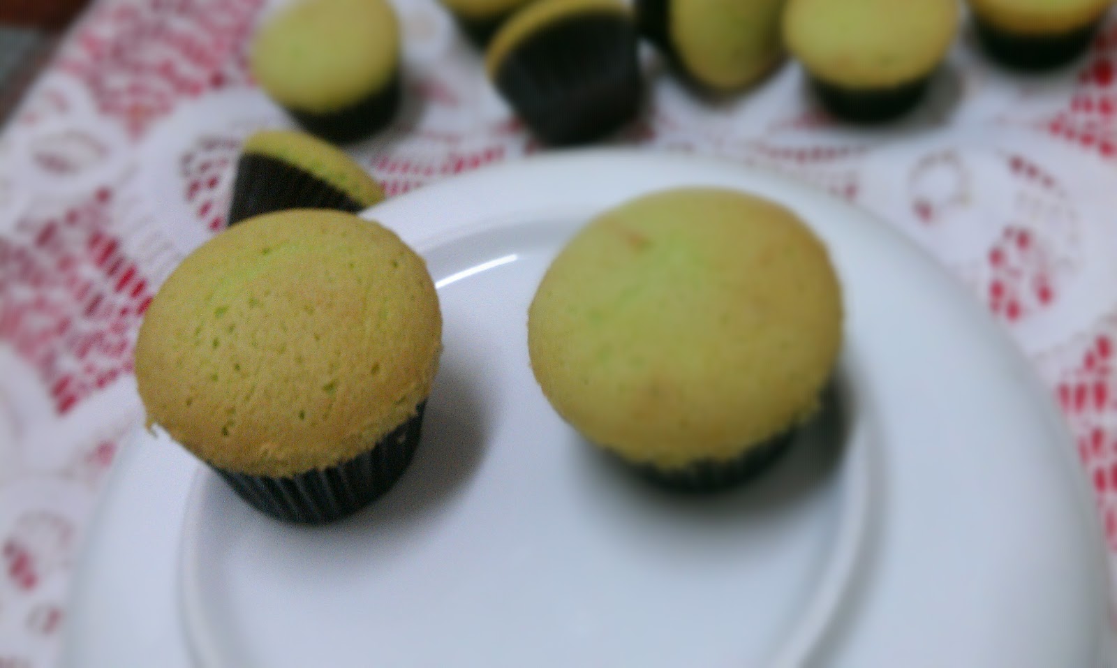 Apam Polkadot J&S Bakery: Apam Word & Muffin Pandan