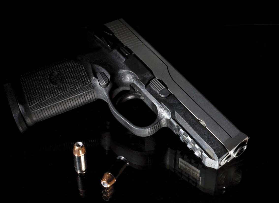 Pistolas Que Han Servido En El Lado De La Ley ~ Armas y Cuchillos