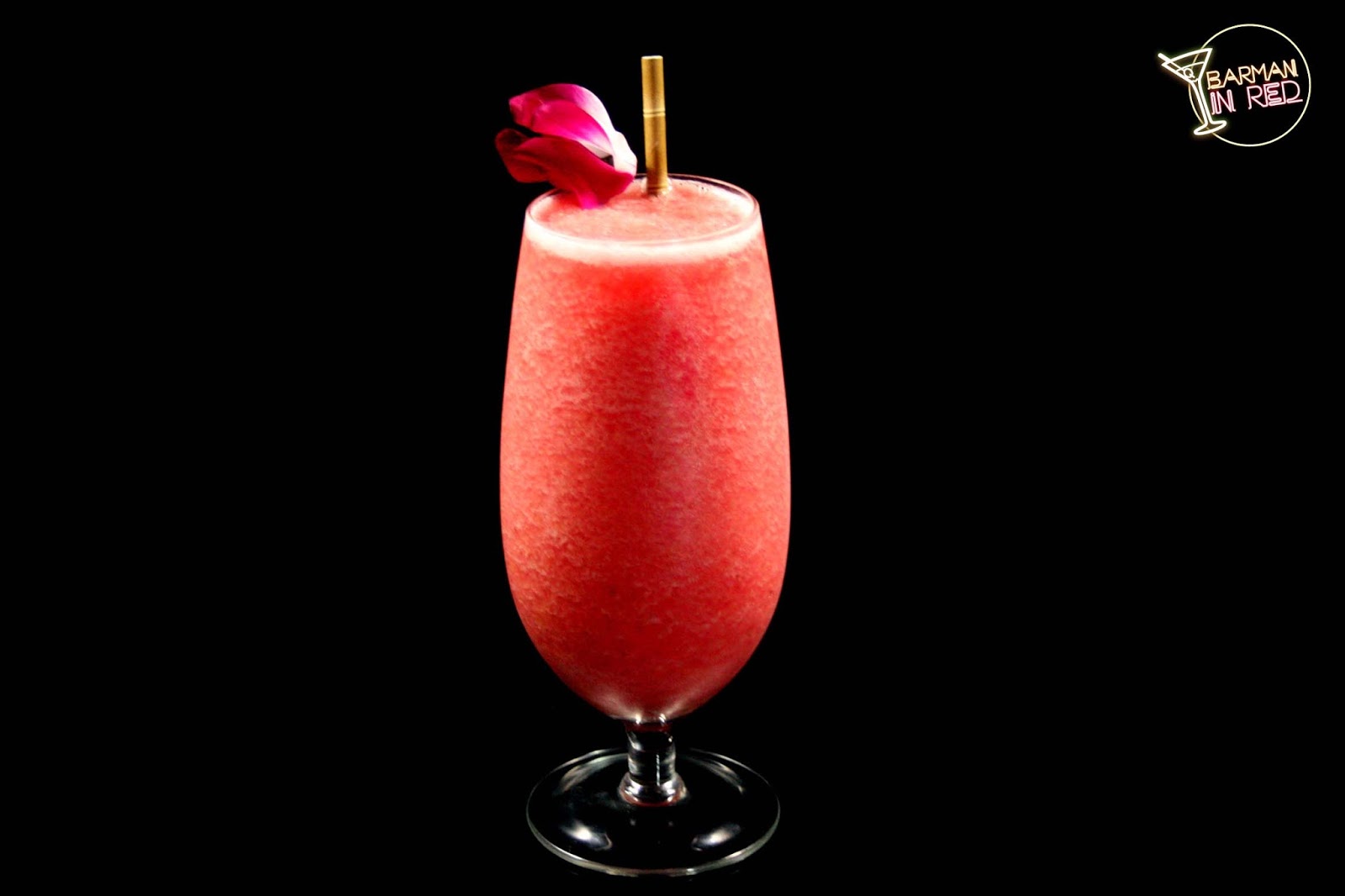 Cocteles con cachaca: 'Cóctel El Tropical'