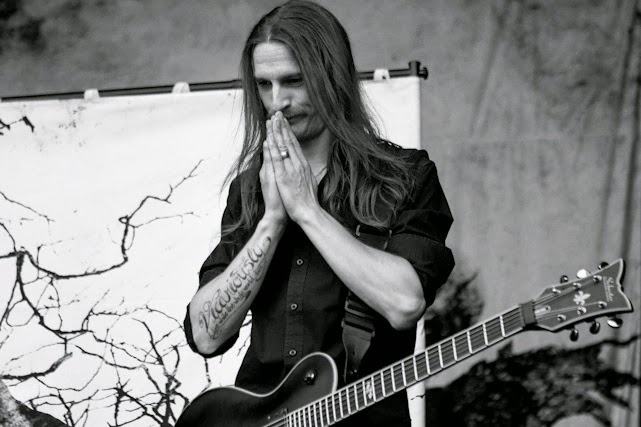 Katatonia - Saída do guitarrista Per Eriksson