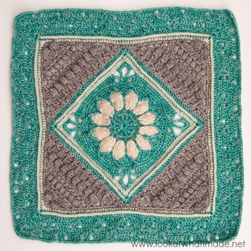 Tina's handicraft : Charlotte {Large Crochet Square Part 3}
