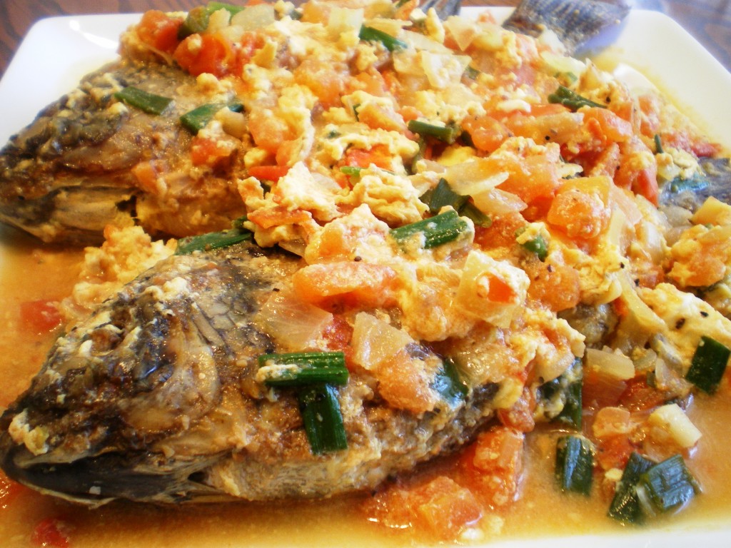 Fish Recipes: Sarciadong Isda