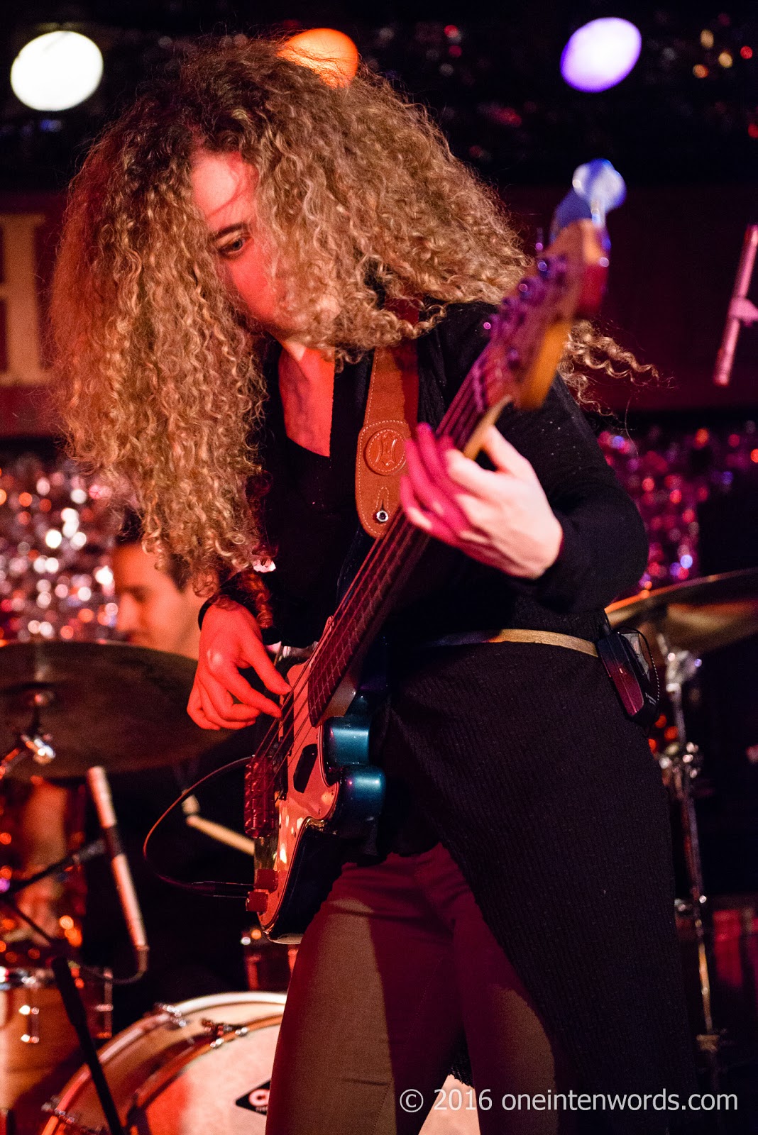 one in ten words: Tal Wilkenfeld at The Horseshoe Tavern - Concert Pictures