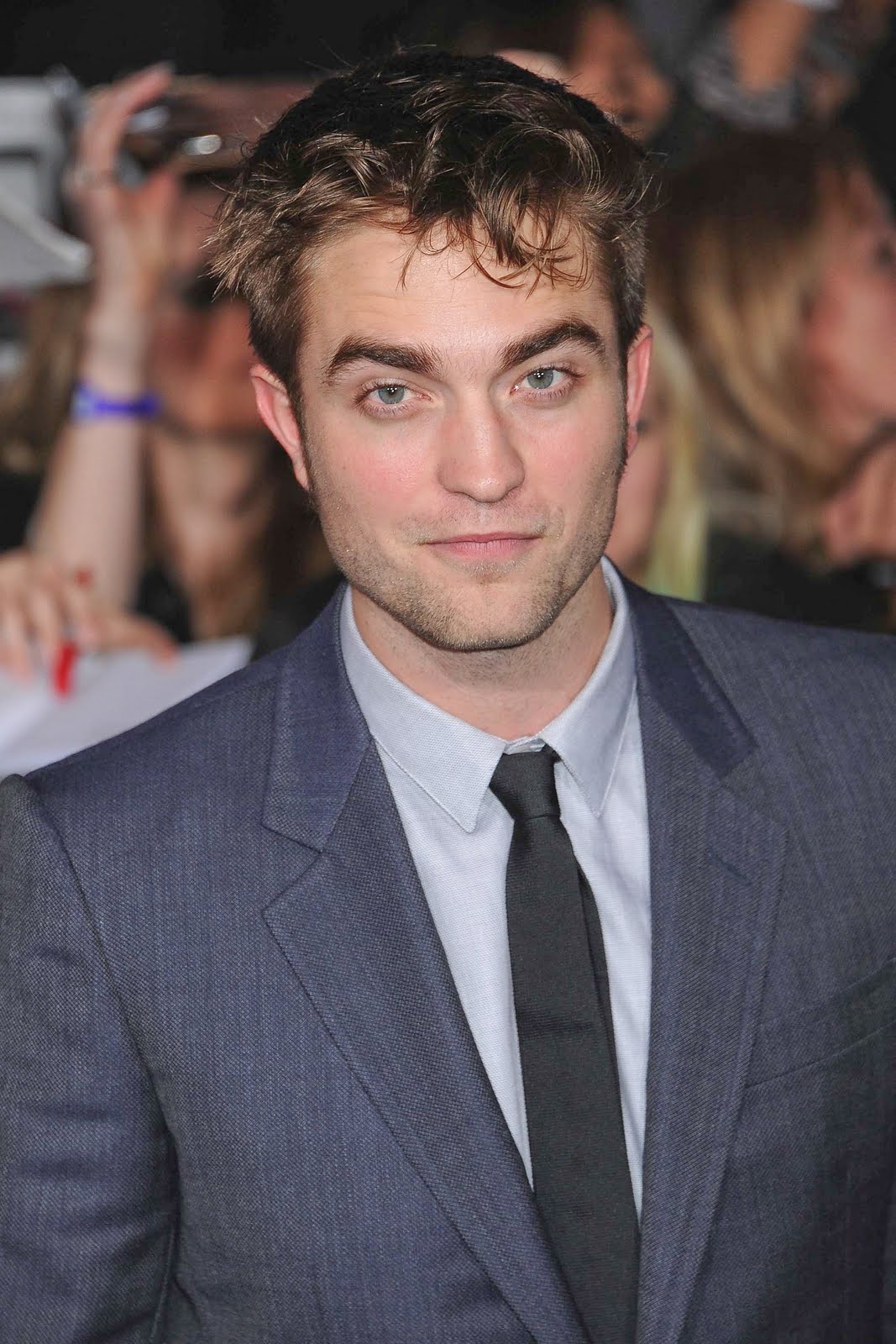 Robert Pattinson Life: USA Today BD Premiere Report - Cast Interviews ...