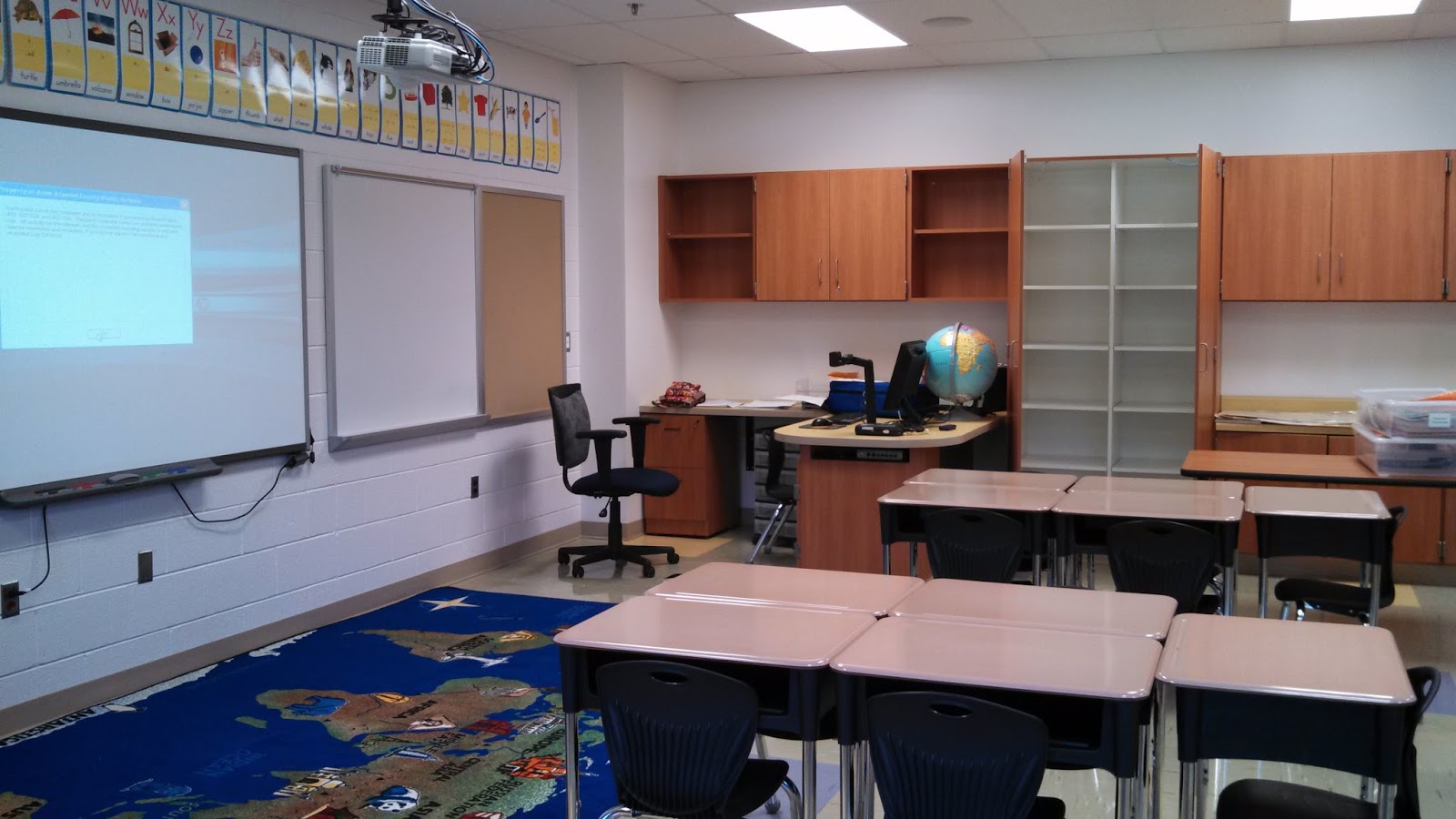 4th Grade Fishbowl: First Peek Inside my Classroom!