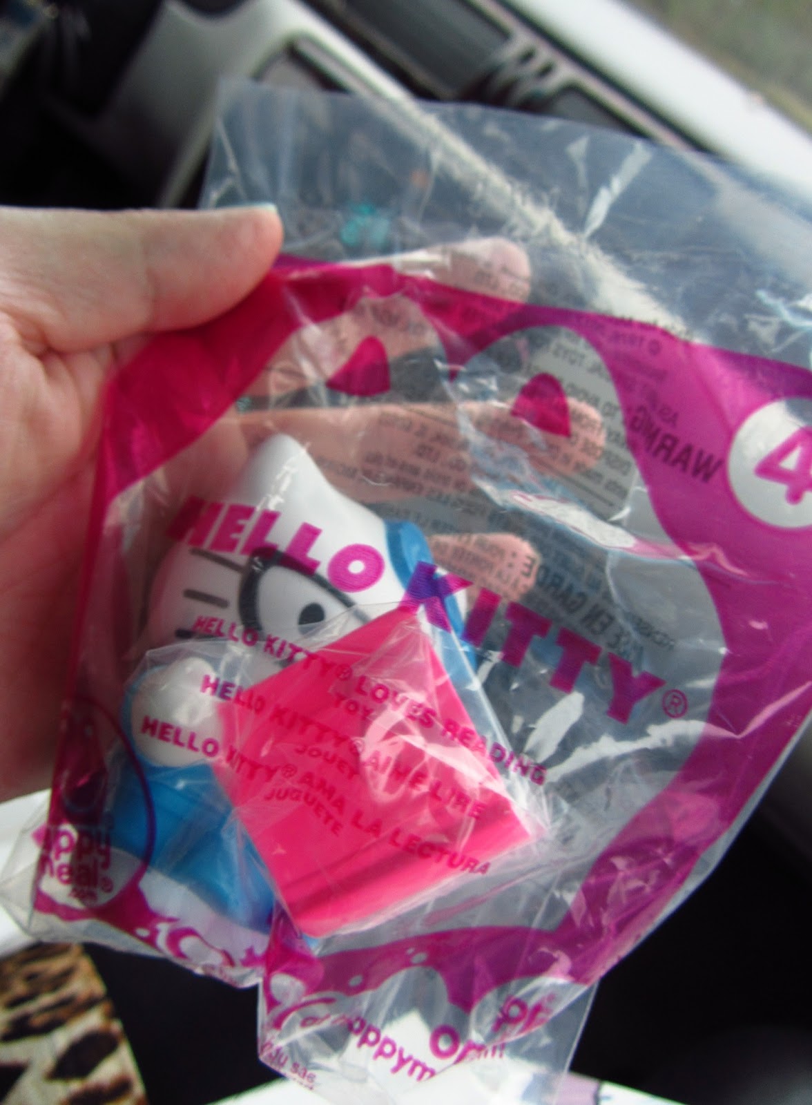 COCOBELLA BALLERINA: S'more's, Hello Kitty & Quickie OOTD's!