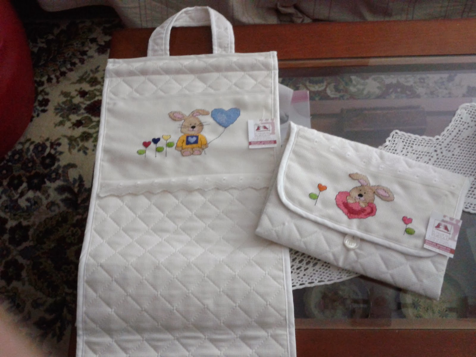 Mis puntadas y pucheros...: Cositas para un bebé muy querido...mi ...