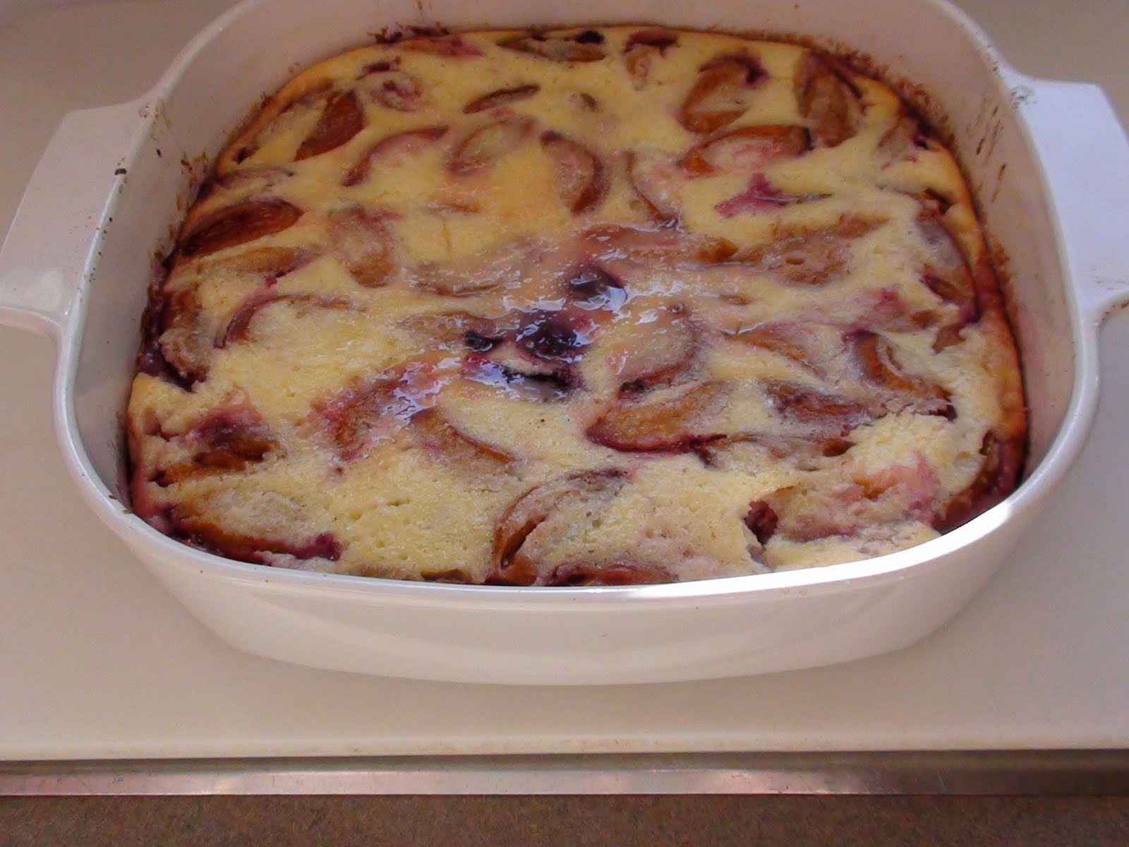 zsuzsa is in the kitchen: PLUM CREPE PUDDING - SZILVÁSLEPÉNY