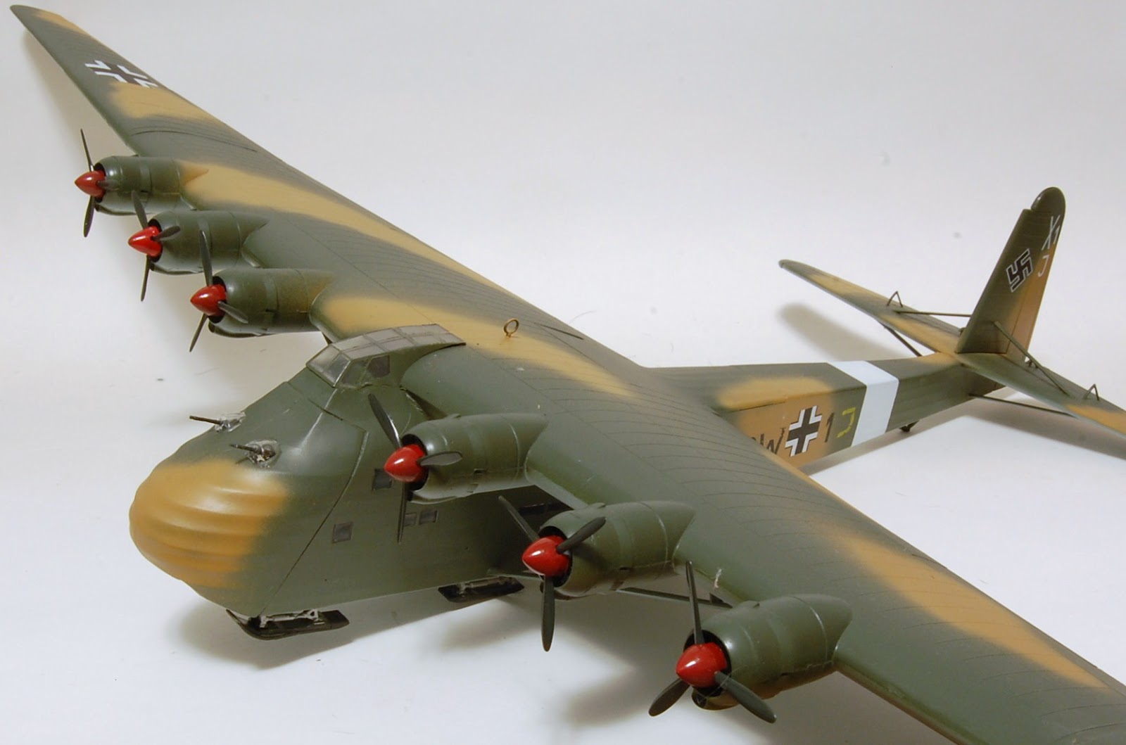 72 Land: Italeri Messerschmitt Me-323