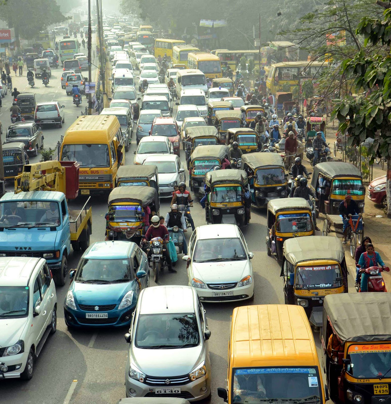 View Patna: Heavy traffic jam witnessed in Patna