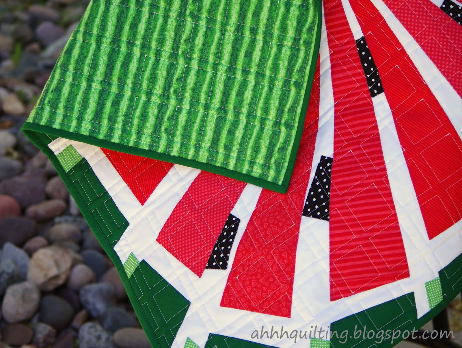 Little Watermelon Quilt - Ahhh...Quilting
