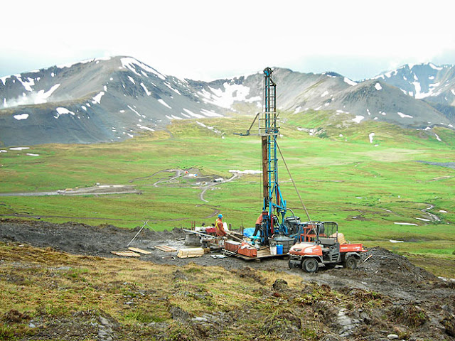 Learning Geology: Prospect exploration stages for minerals