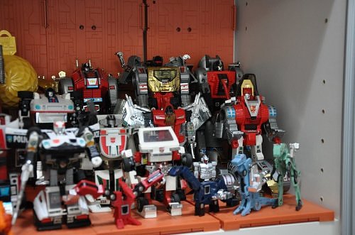 Heroic Decepticon: G1 Transformers "Canadian red faced Slag" with his ...