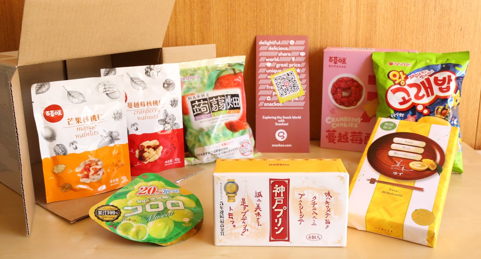 Japanese Foodie: SNACKOO (LOVE BOX) REVIEW