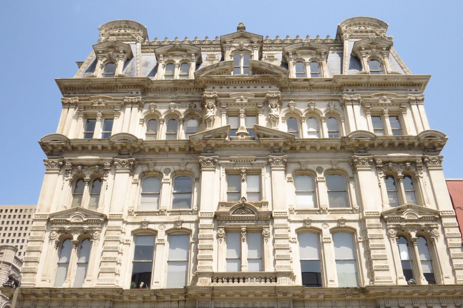Nomadic Newfies: The Mitchell Building and the Mackie Building, Milwaukee
