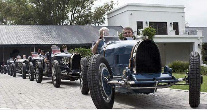 Cakep Banget Nih Mobil Balap Klasik Bikinan Argentina - LAPAK MOBIL DAN ...