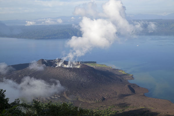 Tavurvur - Volcanian