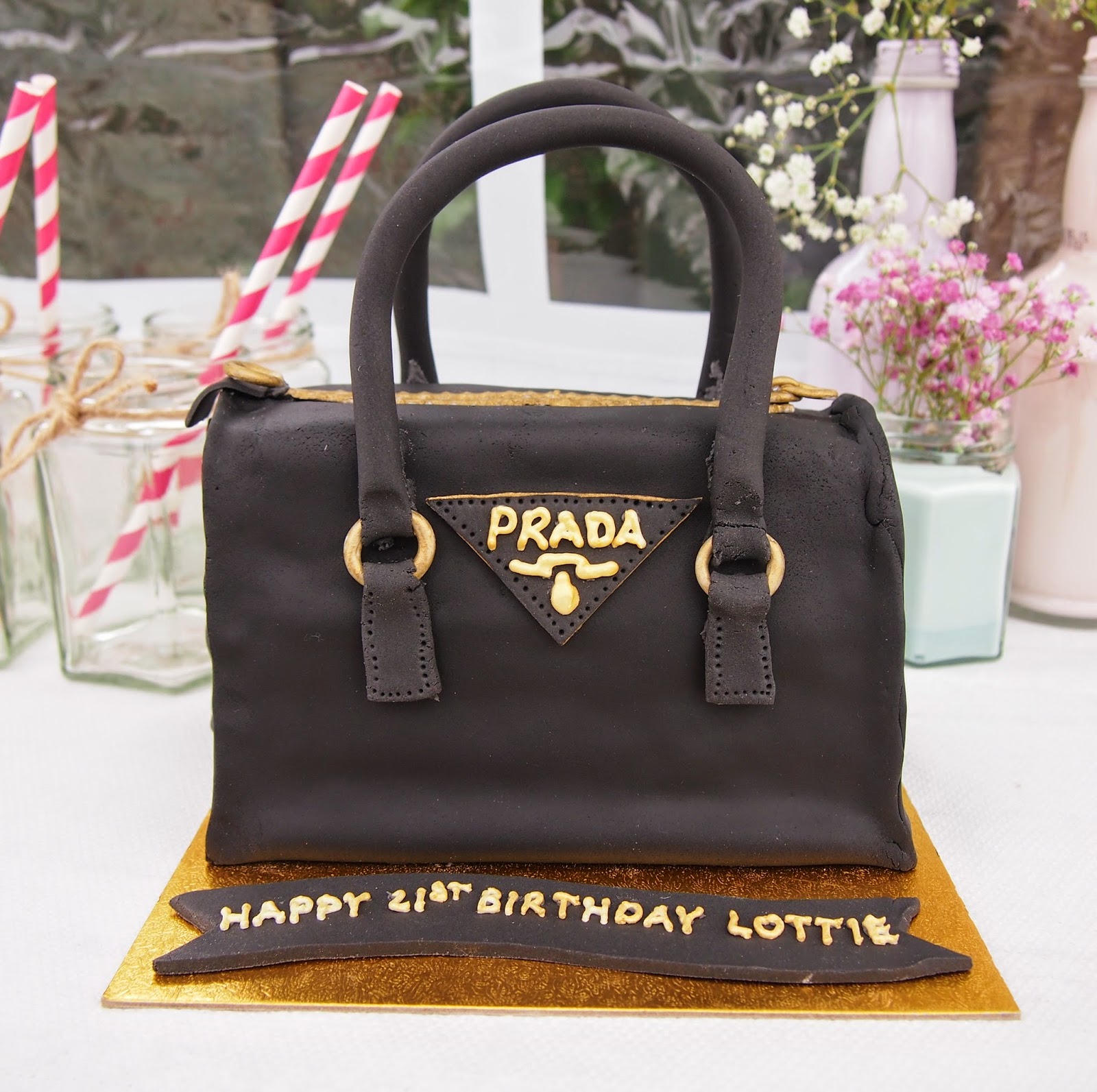 Crescent Cakes ~ by Kath: August 2014