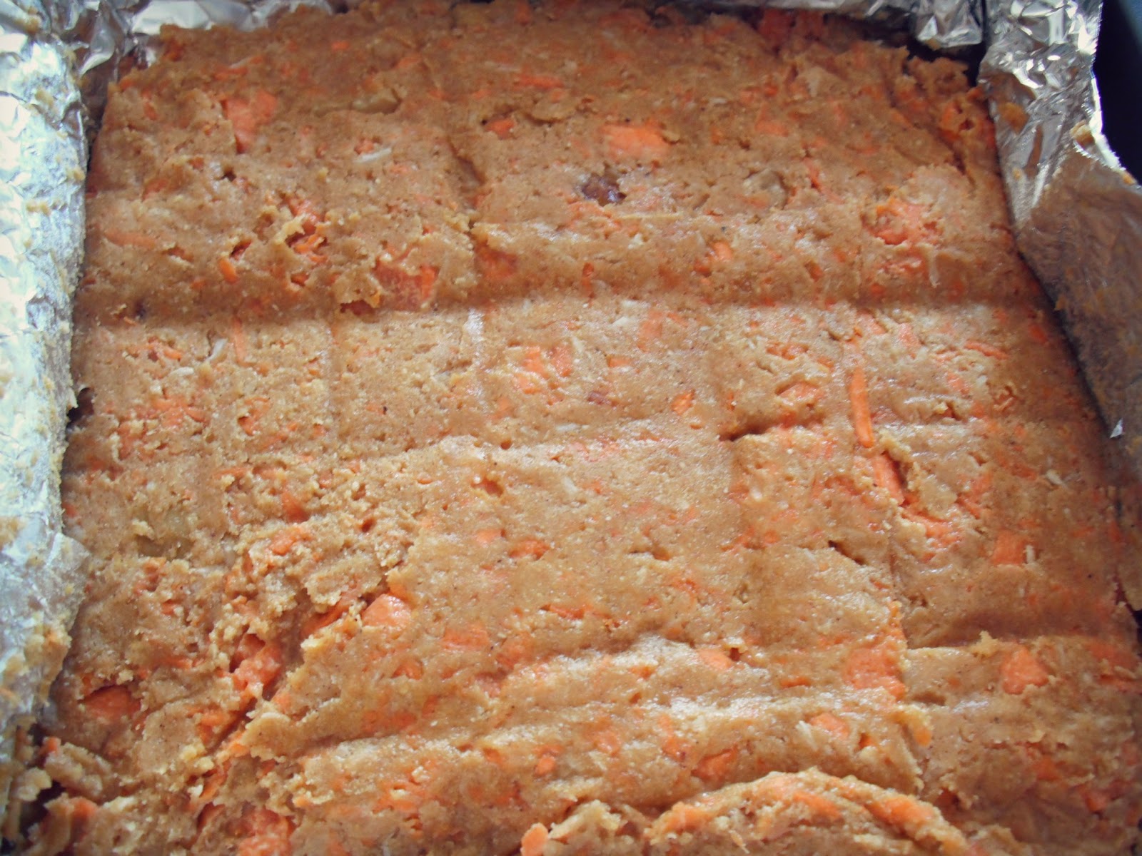 Feeding My Addiction: Raw No Bake Fake Carrot Cake {Protein Bars}