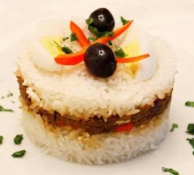 COMIDA CRIOLLA DEL PERU / 克里奥尔菜肴秘鲁: ARROZ TAPADO PERUANO / 秘鲁水稻 ...