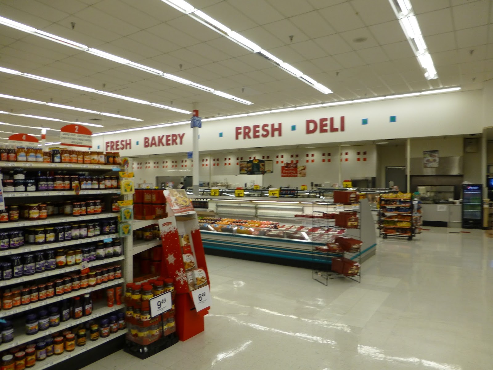 Dead and Dying retail: Death of a Super Kmart : The Moon Township story