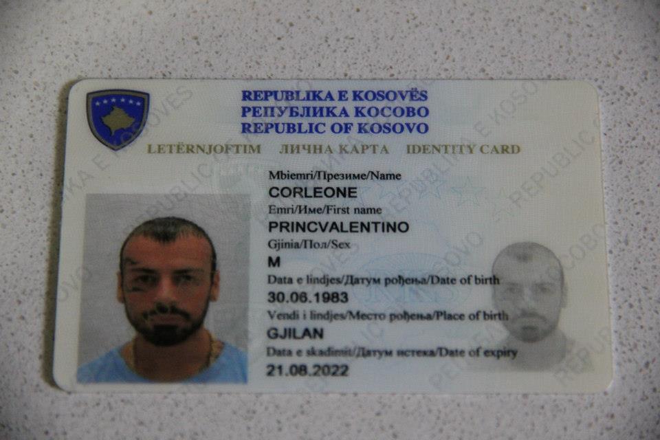 Leternjoftimi i Vali Corleones, ja emri i tij legal | Eminem-Slim