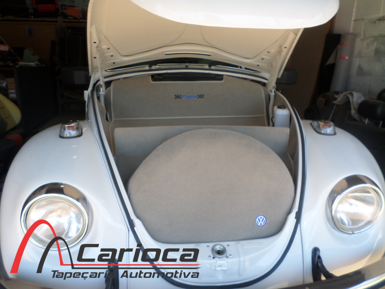 CARIOCA TAPEÇARIA: Fusca Branco (interior bege) Carioca Tapeçaria ...