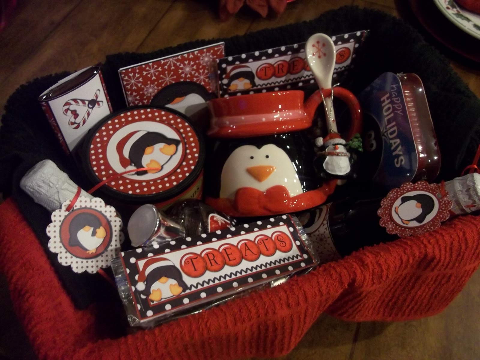 FlipChick Designs: Penguin Party