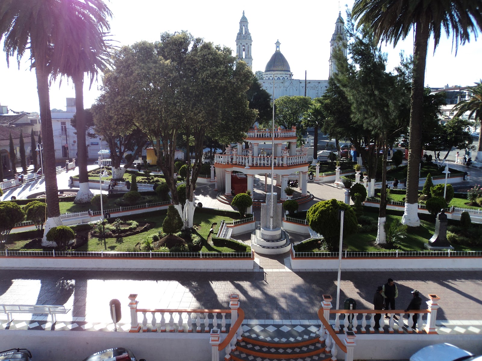 PARQUES Y JARDINES DEL MUNICIPIO DE ALTOTONGA, VER