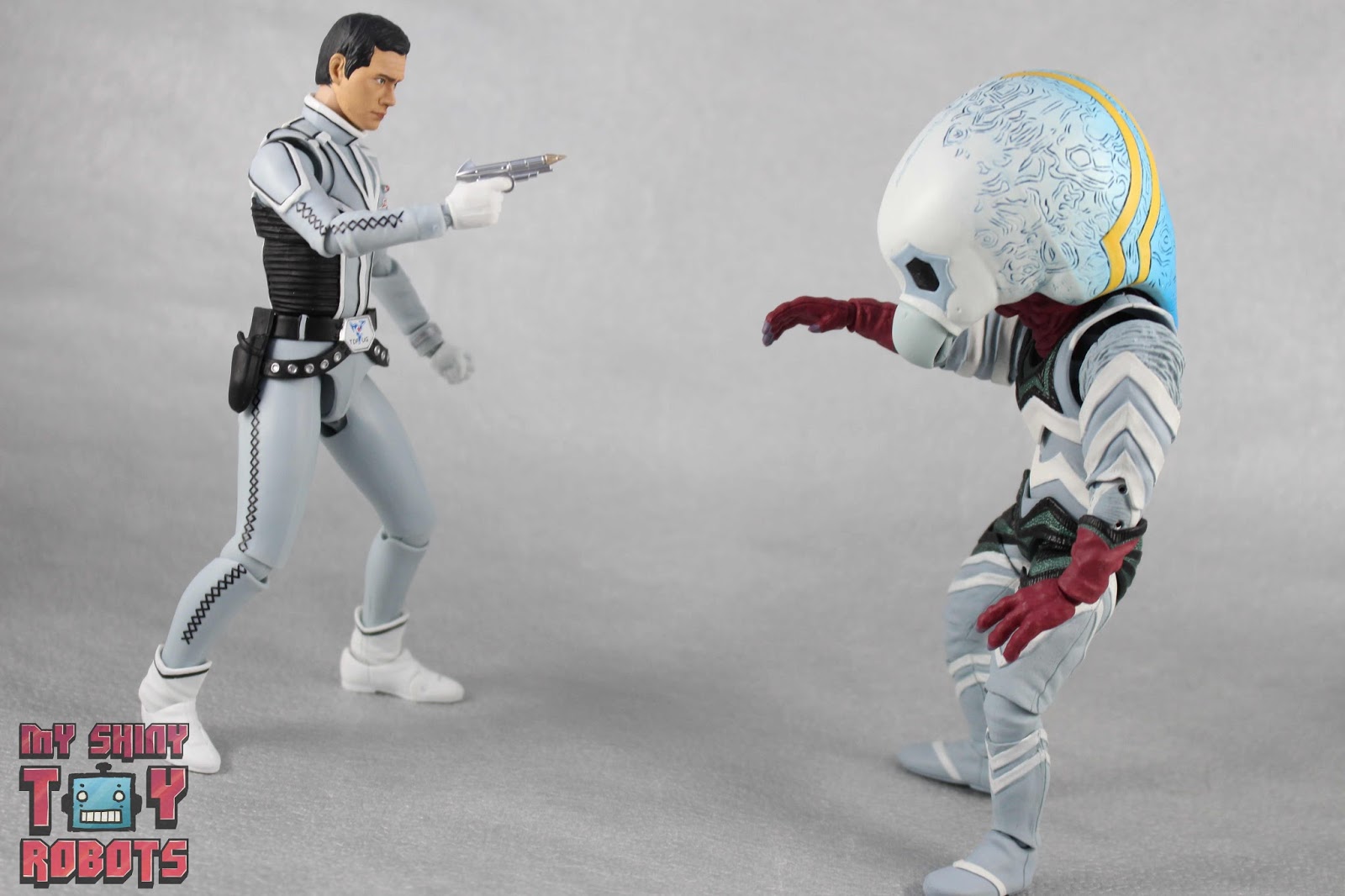 My Shiny Toy Robots: Toybox REVIEW: S.H. Figuarts Alien Guts