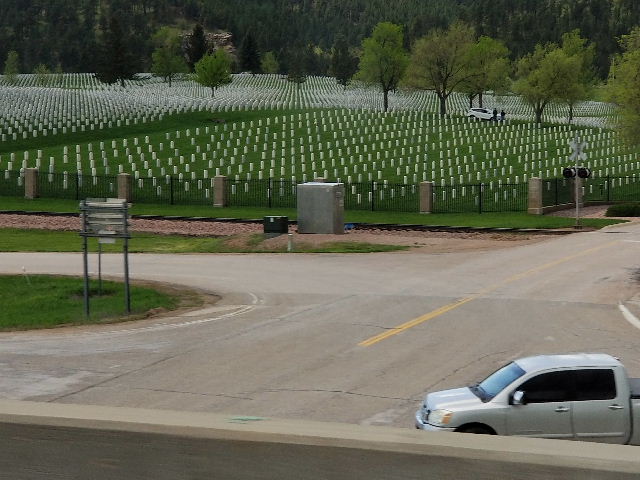 How to Love Where You Are and Eat Where the Locals Eat!!: ON THE ROAD ...