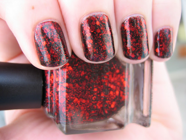 DizzyNails: Ruby Red Slippers