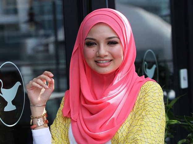 Neelofa tersenarai dalam Forbes 30