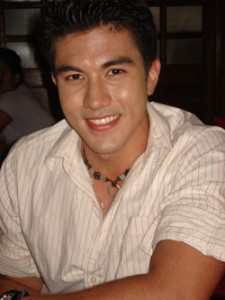 Hot Pinoy: Luis Manzano
