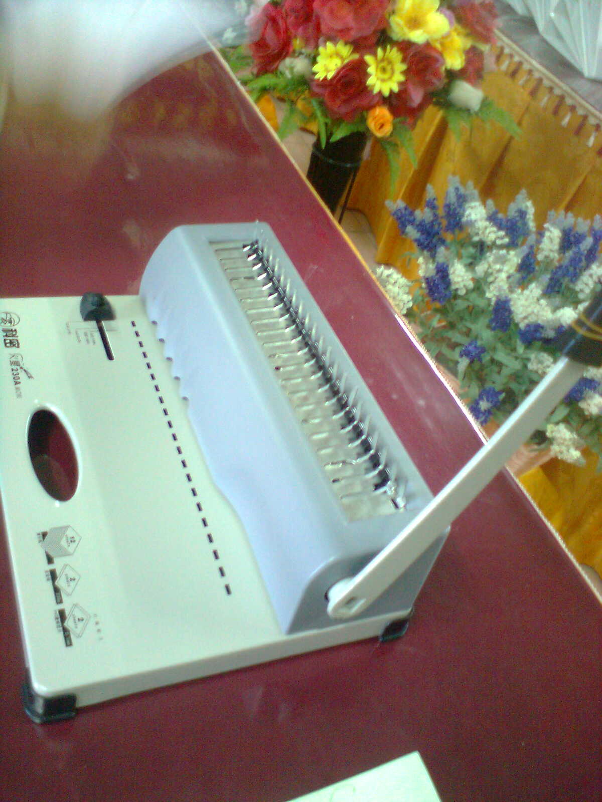 LoNgK@i_2U (*_*): TEKNIK BINDING KERTAS ATAU BUKU