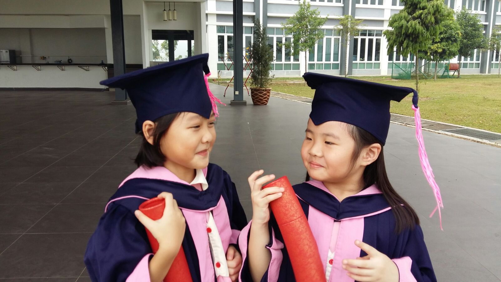 MRC Seremban 2: GRAND GRADUATION AT INTERNATIONAL UNIVERSITY