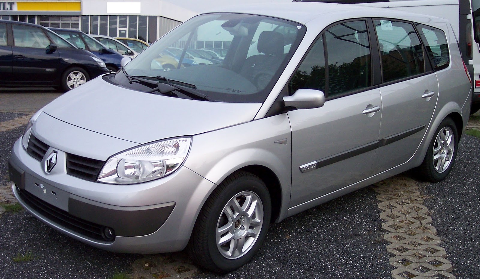 Renault Scenic 2012 Preview