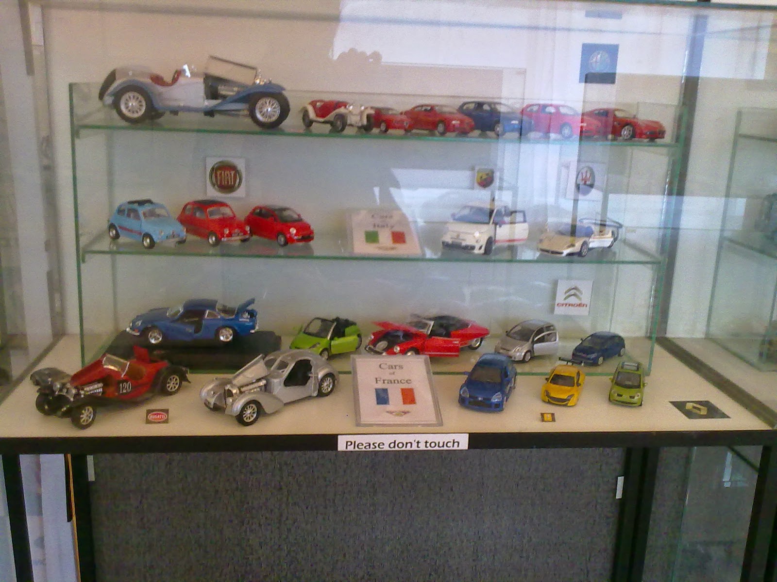 Model Mini Car Museum - A Complete Photo Gallery - 2