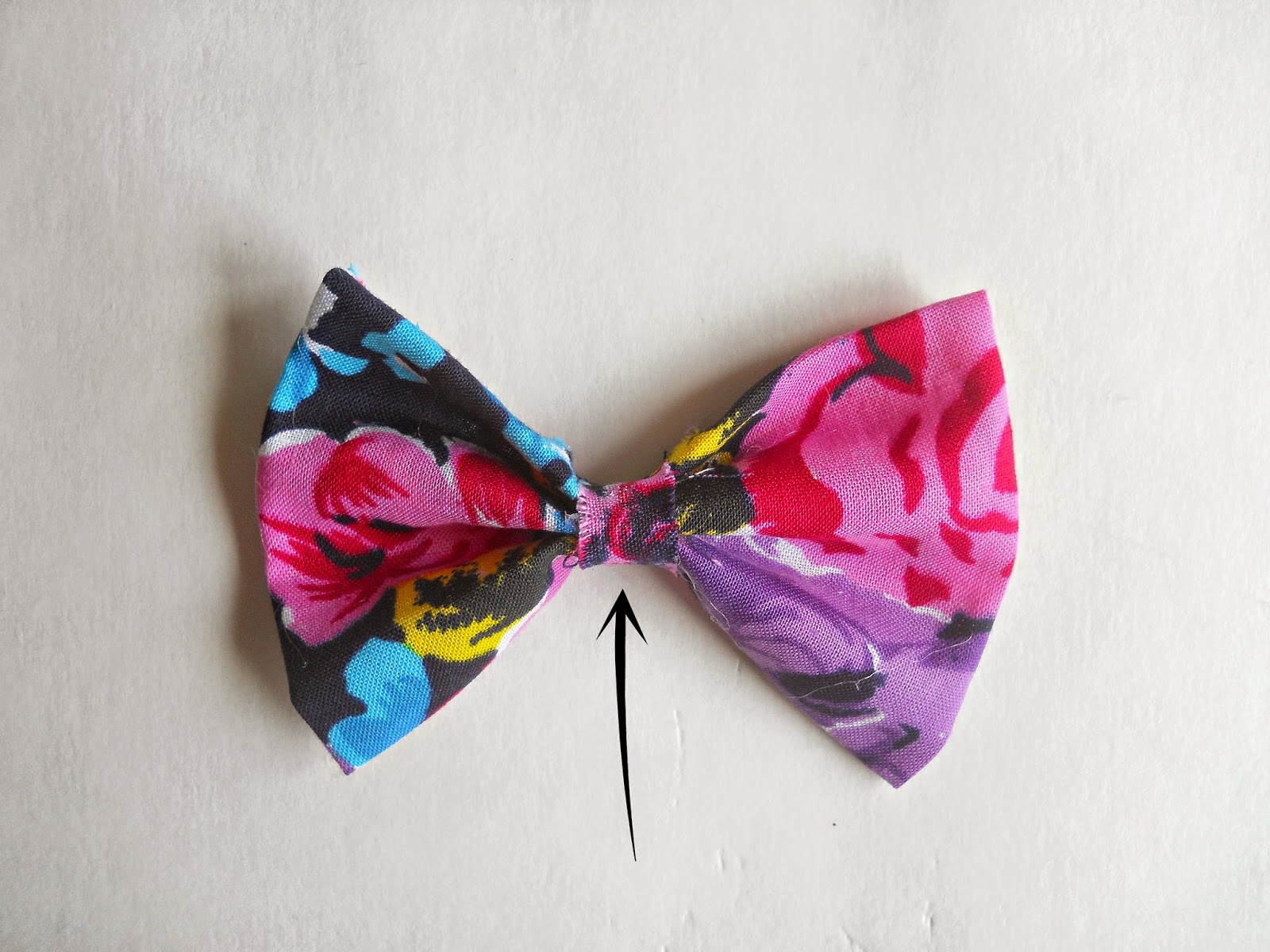 Fabric Scrap Bow Jar DIY - Running With A Glue Gun