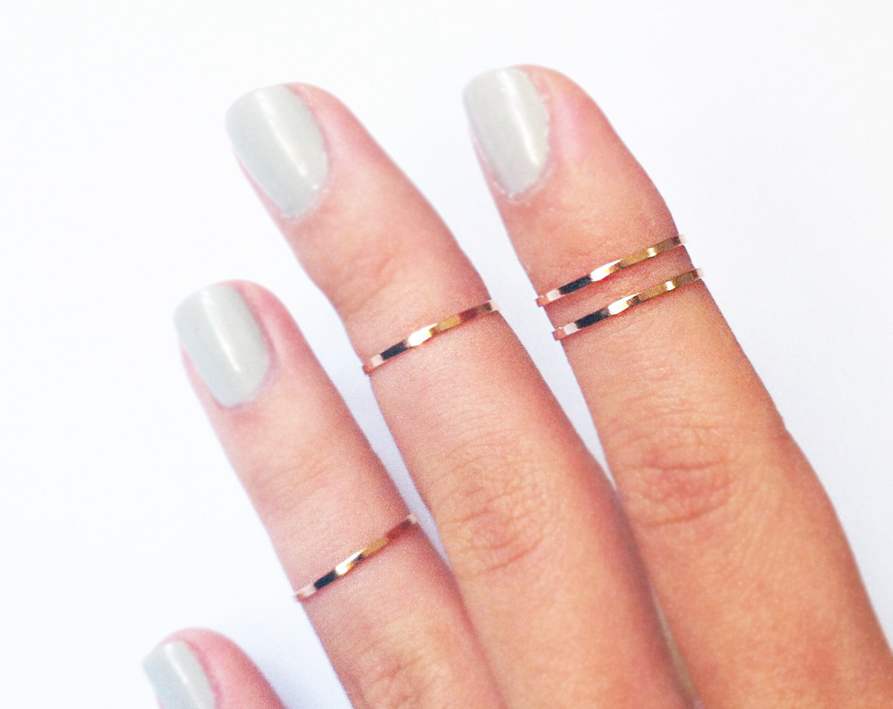 Fashion Is My Drug: Trending - Midi Rings