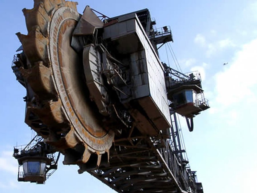 KnowTheAuto by SM: Bagger 288 : Monster or Machine