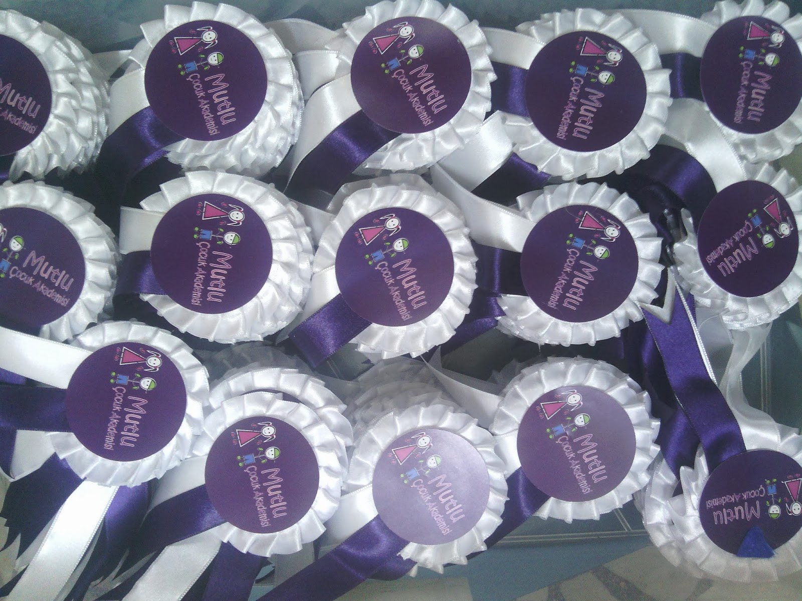 Rozet54: Saten Kokart