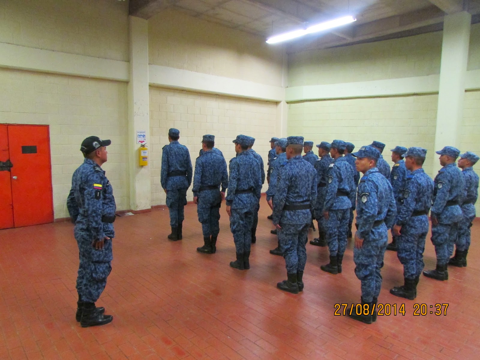 orden cerrado y protocolo: EJERCICIO DE ORDEN CERRADO EN FORMACIONES ...